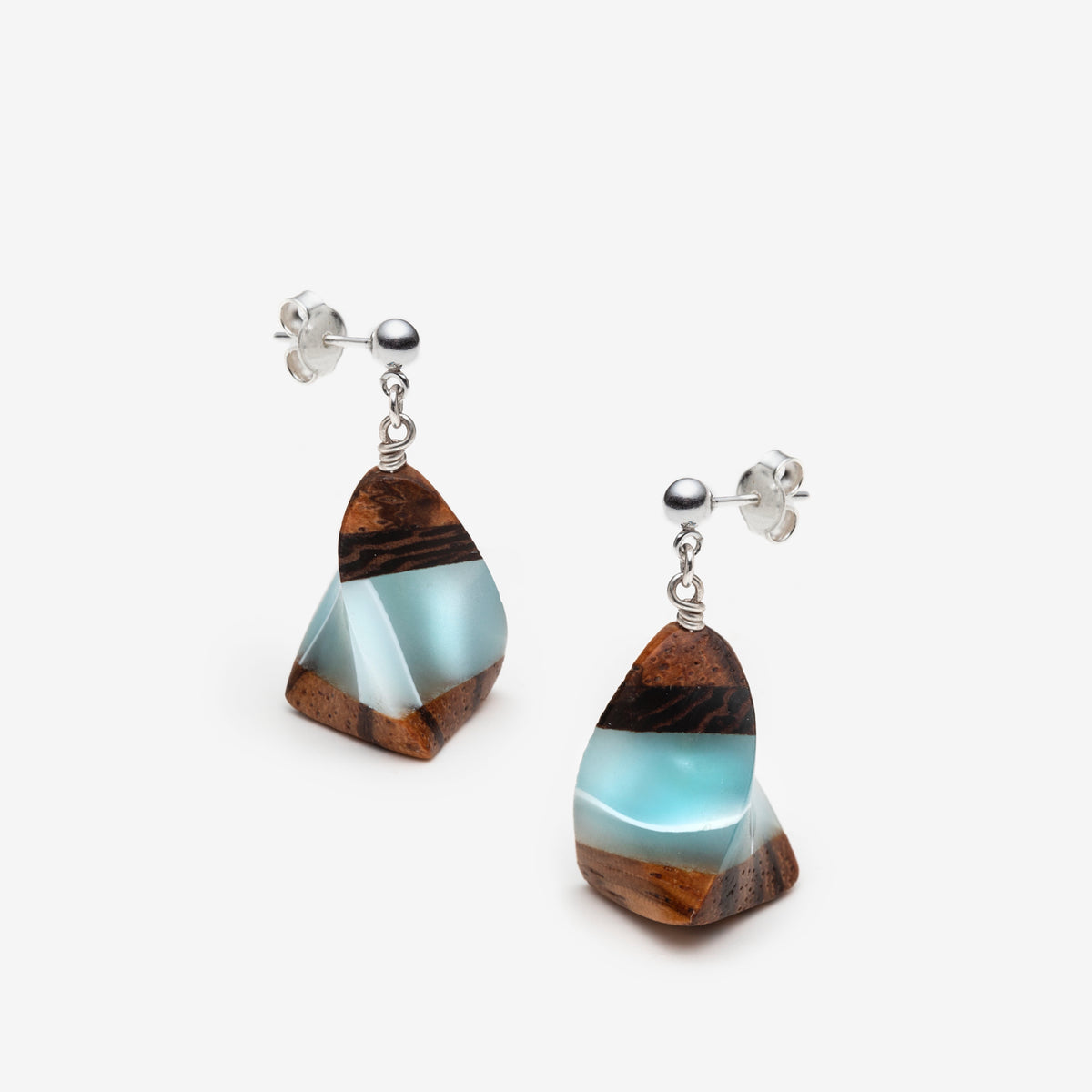 Wood, acrylic and silver tendril earrings, sky color – l'empreinte ...