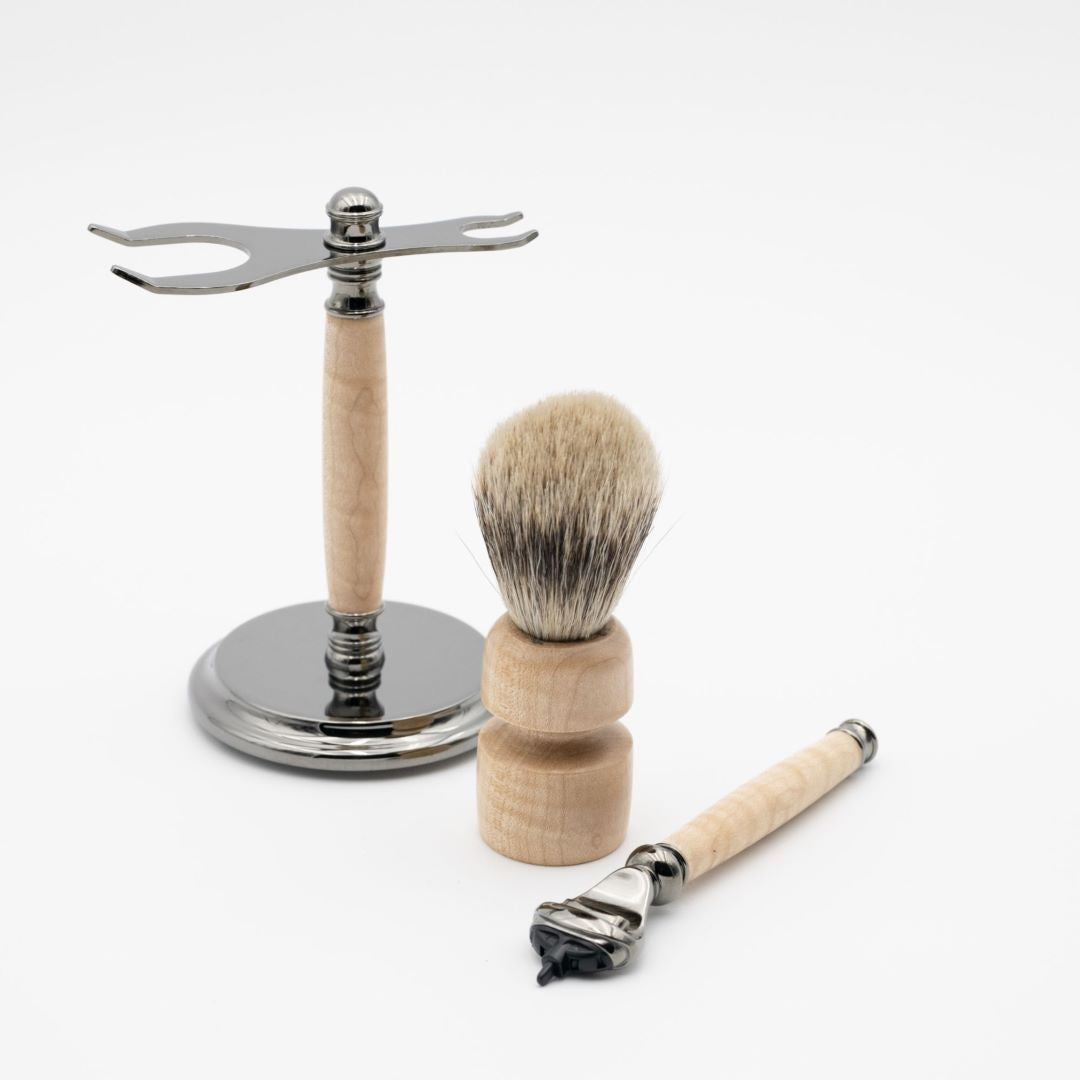 Ensemble de rasage en bois tourné – l'empreinte coopérative